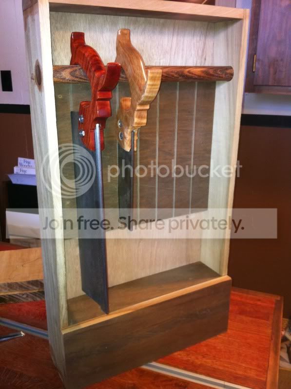 Saw rack | Woodworking Talk
