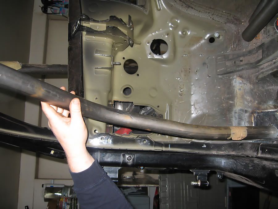 E46 Roll Cage advice: Front down tubes