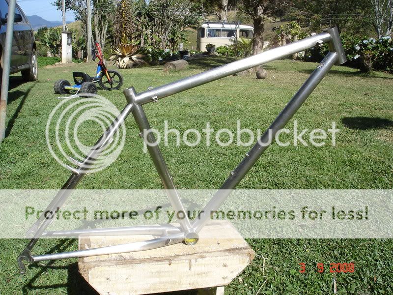 94 DBR Axis TR - Frame metamorphosis | Retrobike